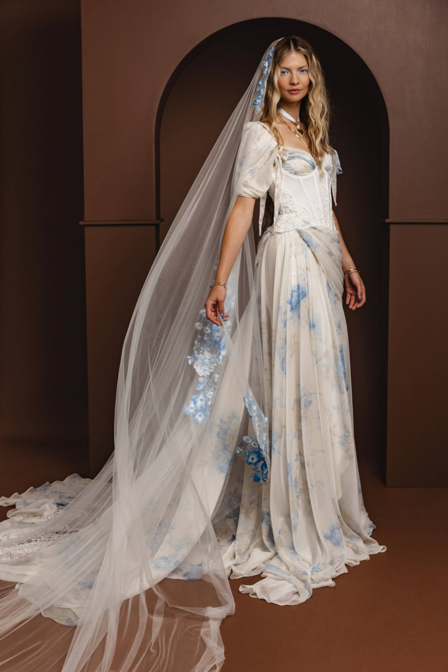 Palais Sleeves • Blue Rose | Rue de Seine